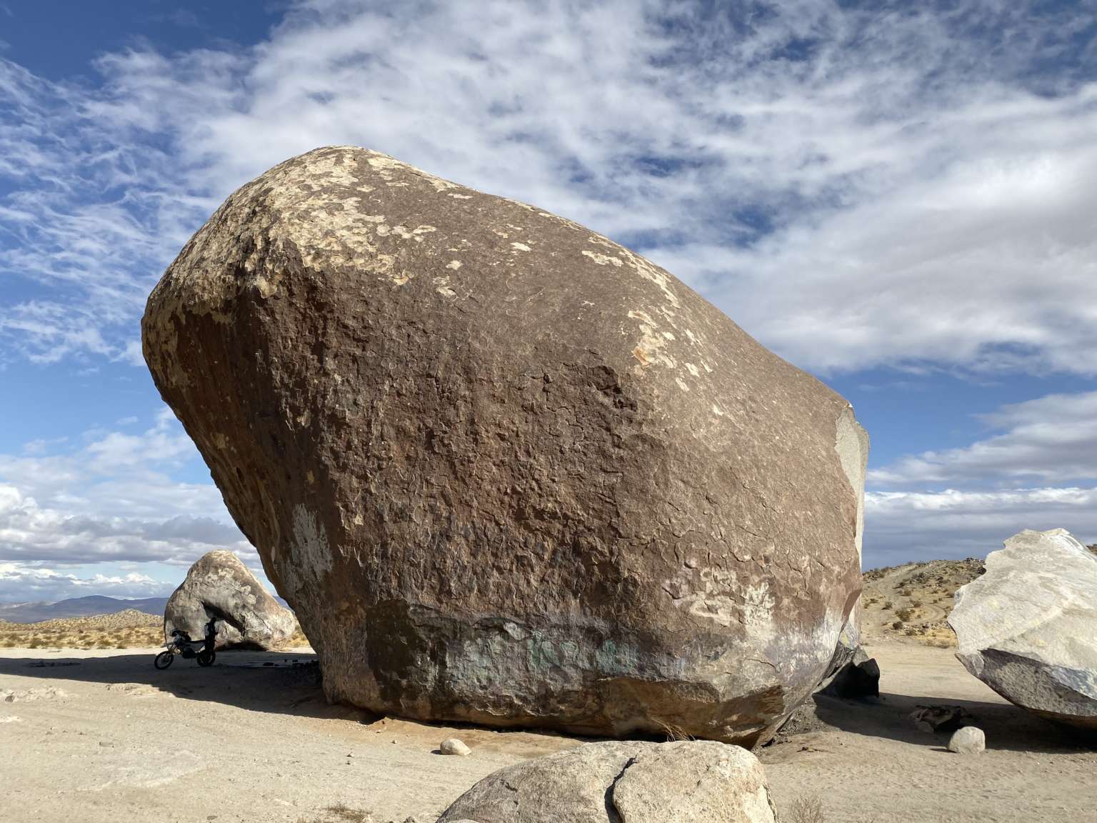 A Quick Stop At Venus - Val Thor and Other Venusians